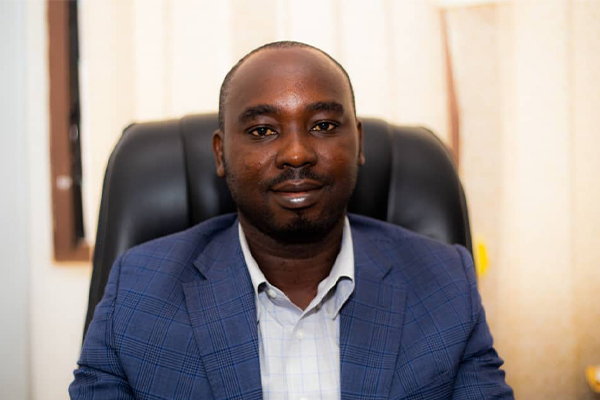 Board Members - International Relations Office